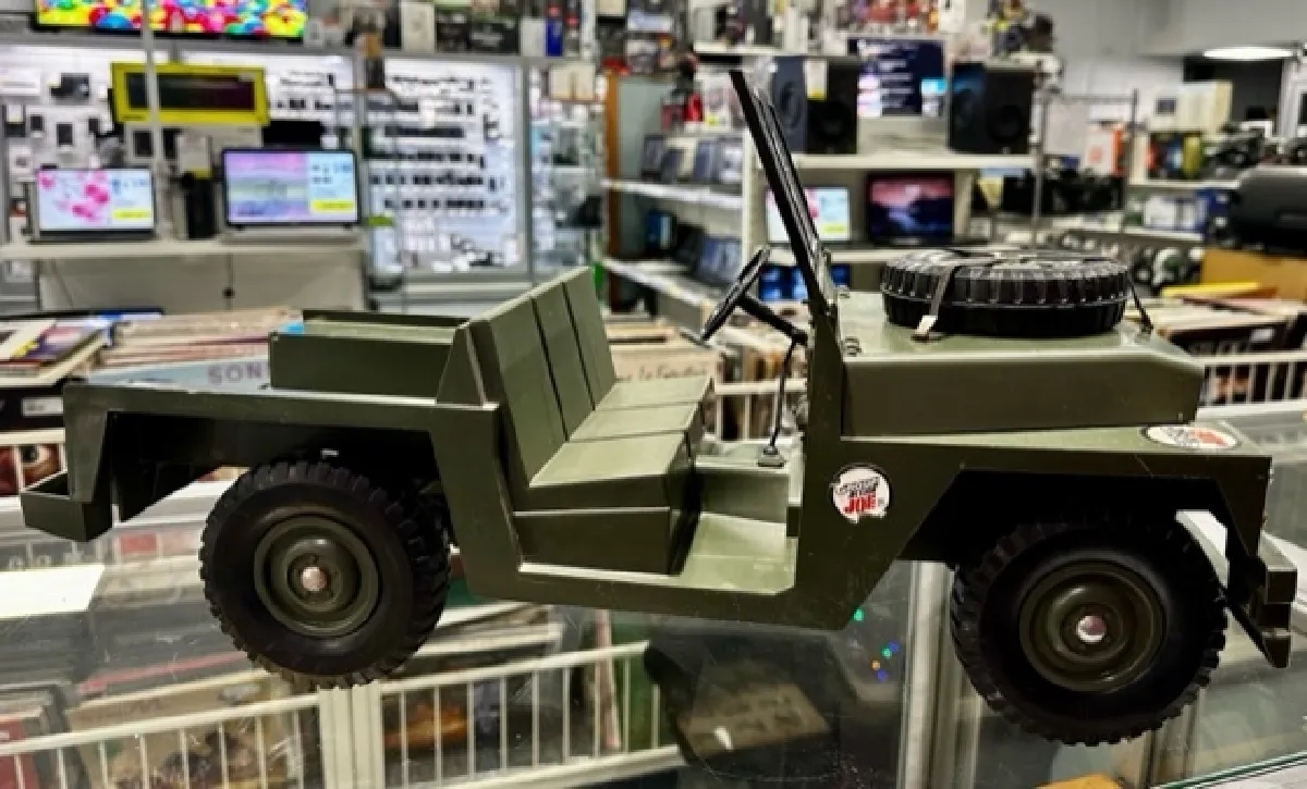 Jouet Vintage Land Rover Action Joe - DEALiCASH